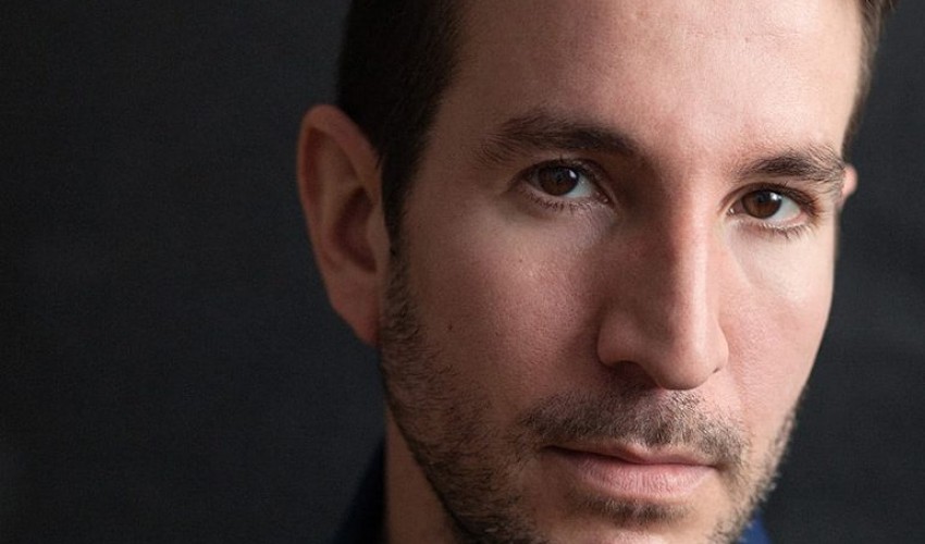 The English School: Writing is a murderous business